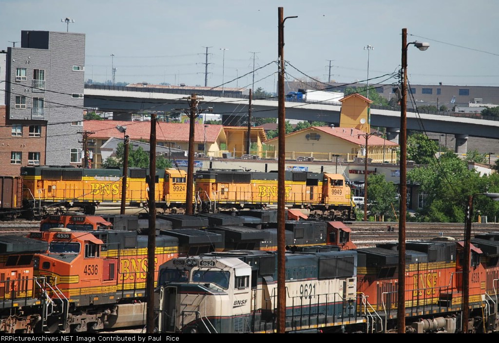 BNSF 9949 Leads Empty Coal Train Into Denver